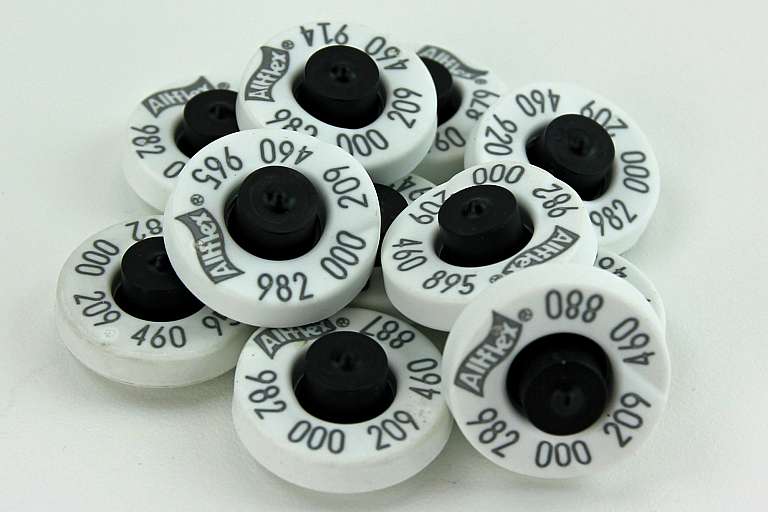 C-Lock Inc. | SmartFeed & GreenFeed Cattle Ear Tags